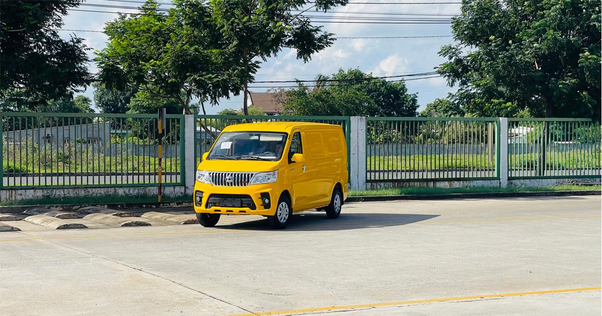Giá xe van Tera-V 2 chỗ lăn bánh và Cập nhật mới nhất 2025